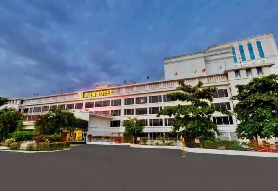 SRM Hotel Maraimalai Nagar Chennai,Kattankulathur - Updated 2024 ...