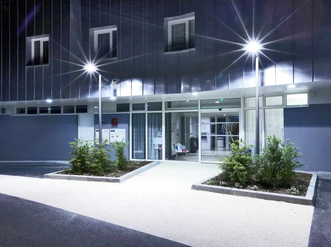 Kyriad Prestige Vannes Centre Palais Des Arts - Vannes