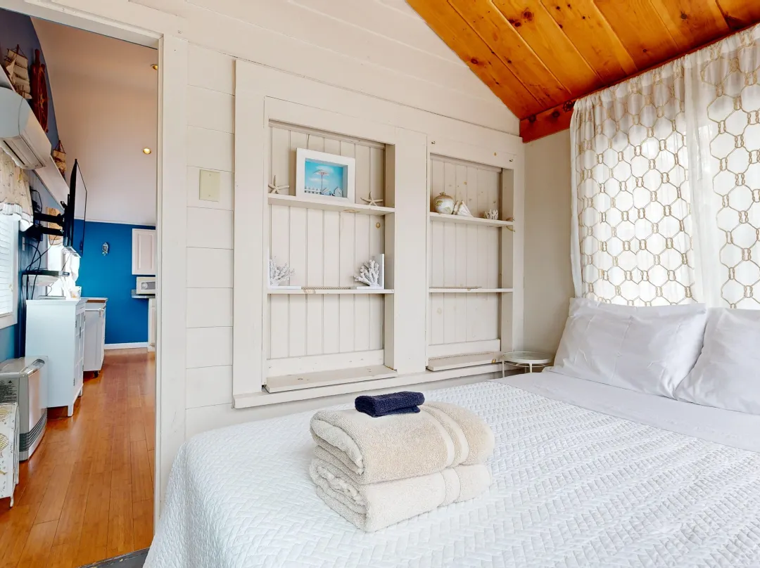 Private Rooftop Deck With Stunning Ocean Views - Charming Coastal Gem - Old Orchard Beach, ME