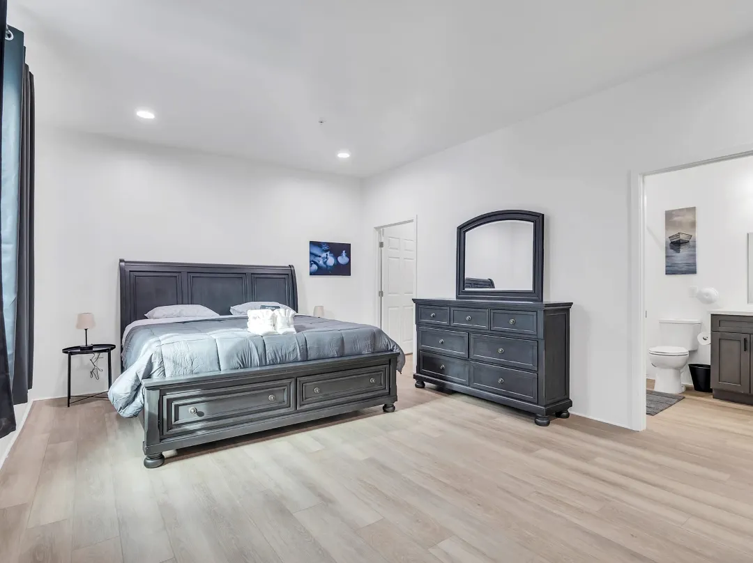 Rooftop Terrace And Private Garage - Stunning Urban Oasis - Tempe, AZ