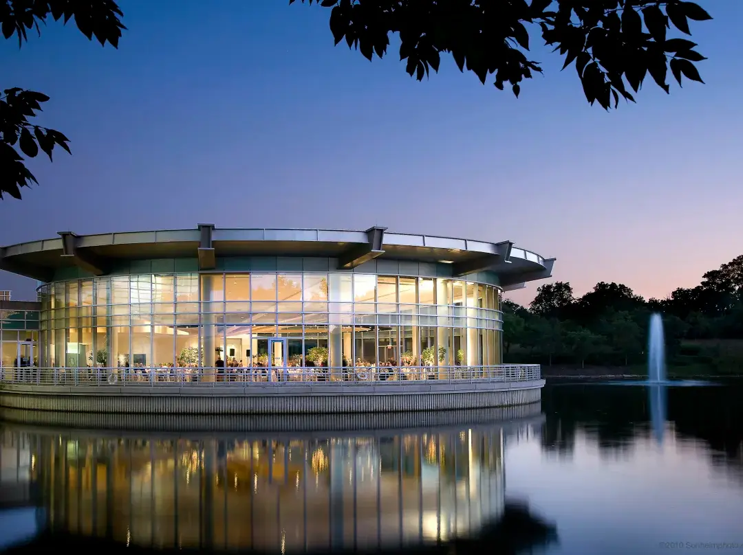 Doubletree Suites By Hilton & Conference Center Chicago - Downers Grove - Bolingbrook, IL