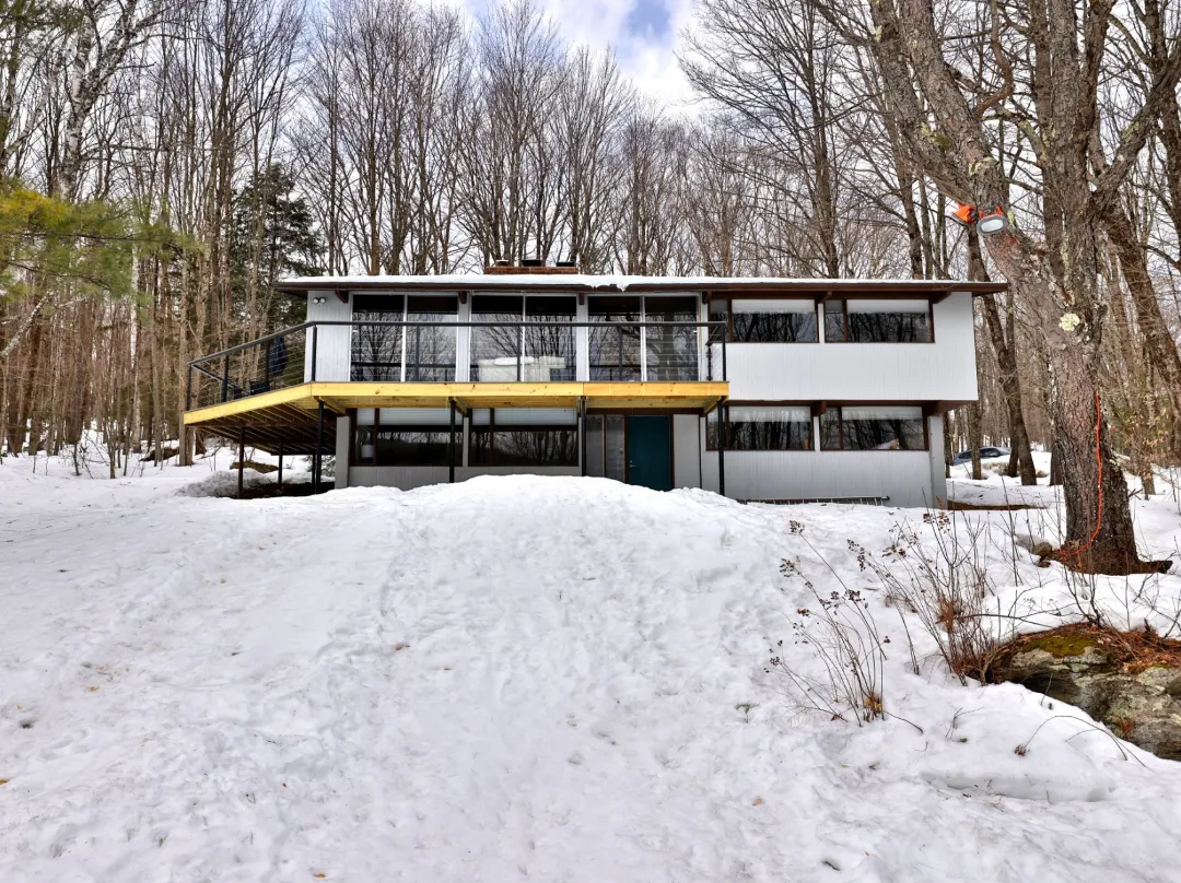 Stylish Mountain Retreat With Private Sauna - Cozy Escape - Killington, VT