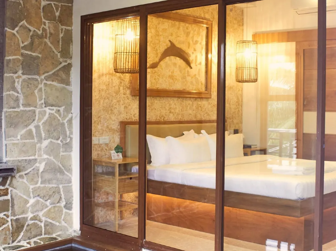 The Blu Hotel - Tabaco City