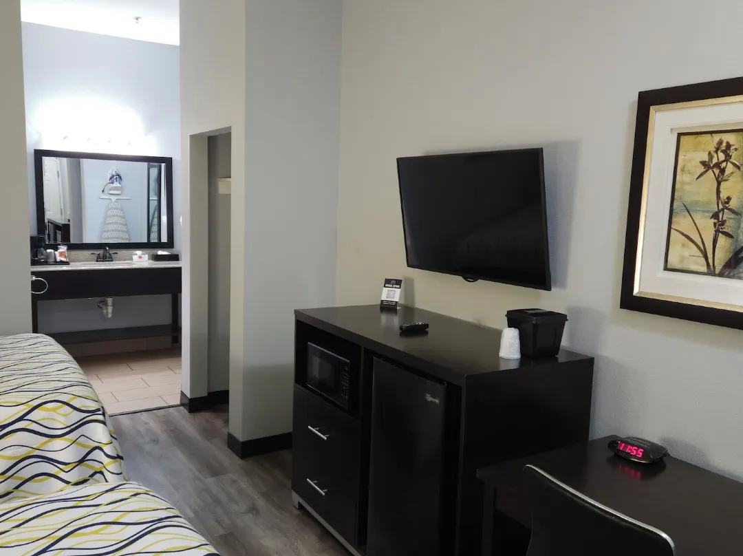 Executive Inn And Suites Tyler - Tyler, TX
