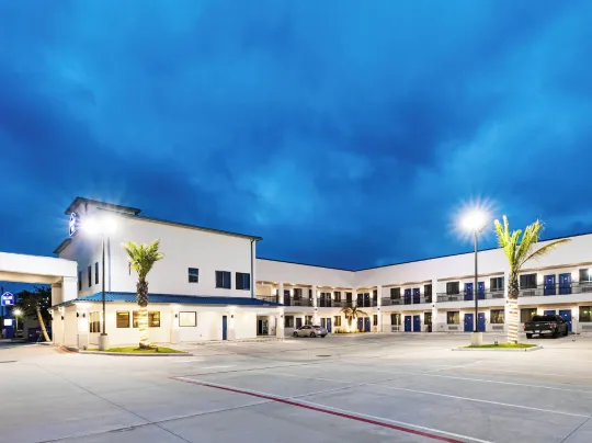 Palace Inn Blue Edgebrook - Pearland, TX