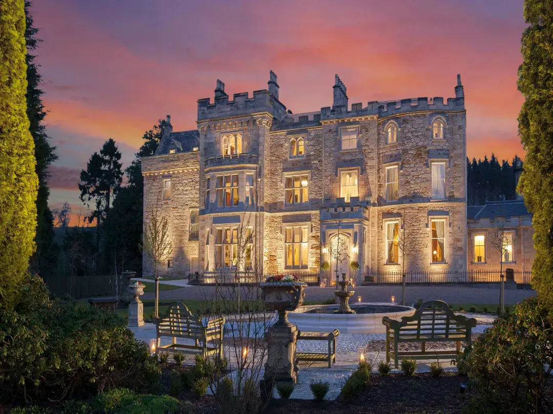 Crossbasket Castle - Glasgow