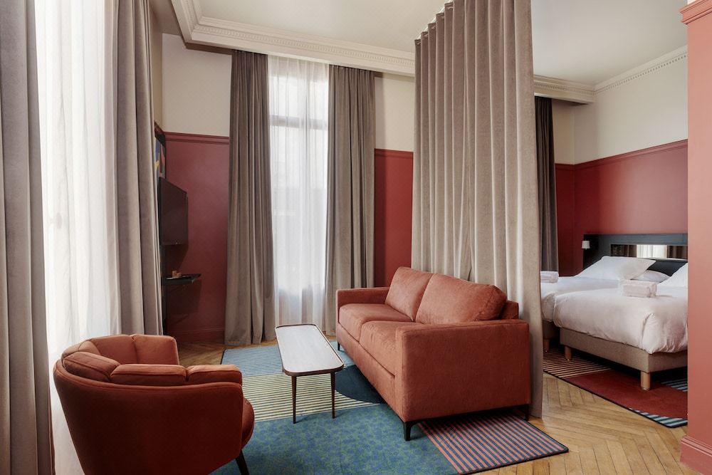La Loge Gogaille - Corneille I Tours - Tours