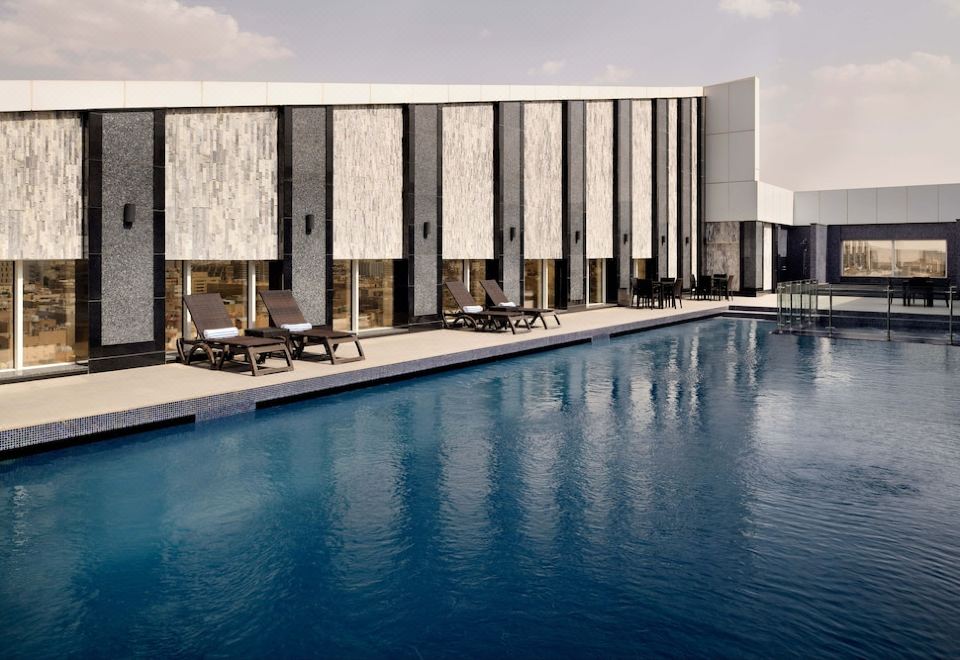 Radisson Blu Hotel and Convention Centre, Riyadh Minhal,Riyadh ...