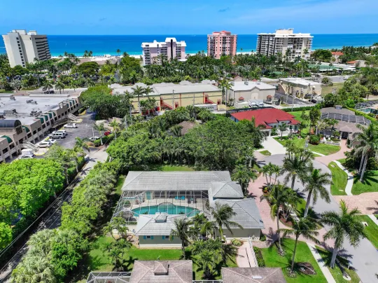 Tropical Oasis With Heated Pool - Stunning Luxury Escape - Marco Island, FL