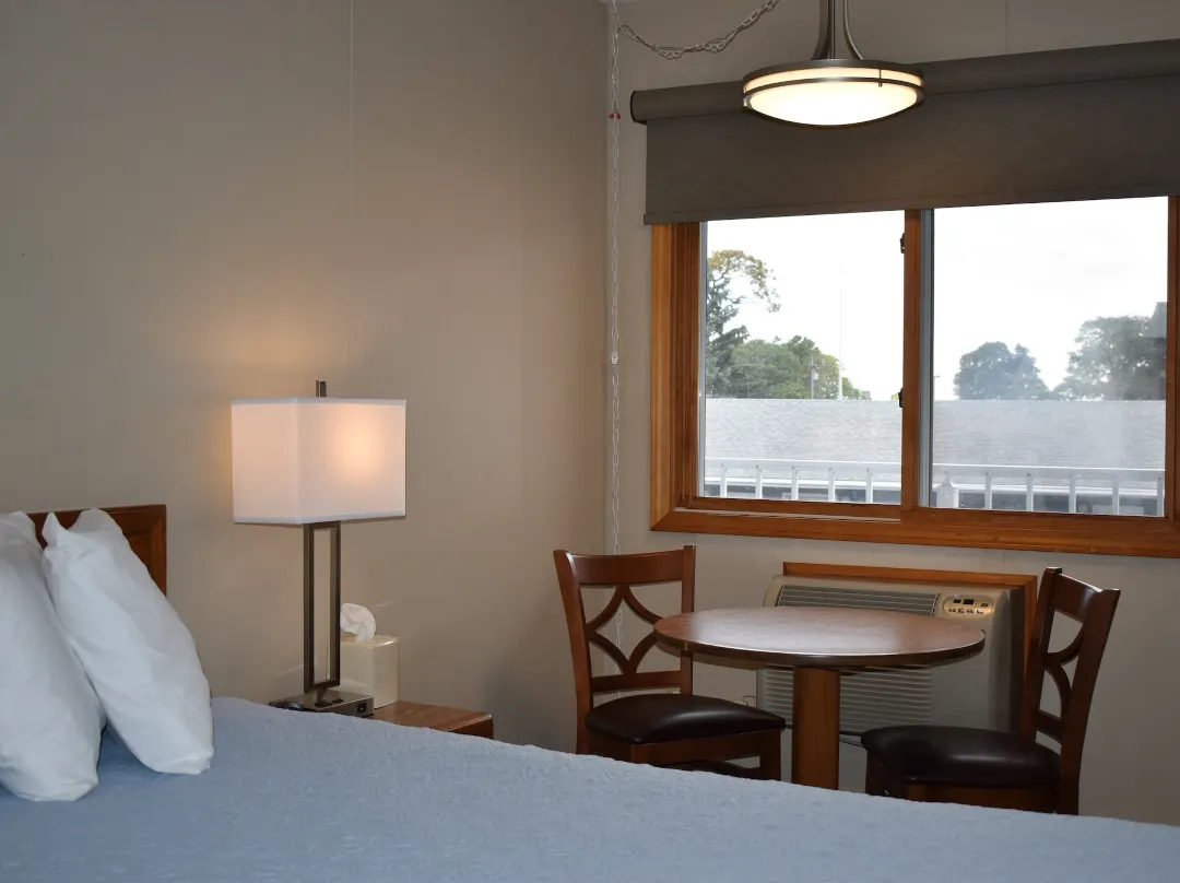 Lighthouse View Motel - Mackinac Island, MI