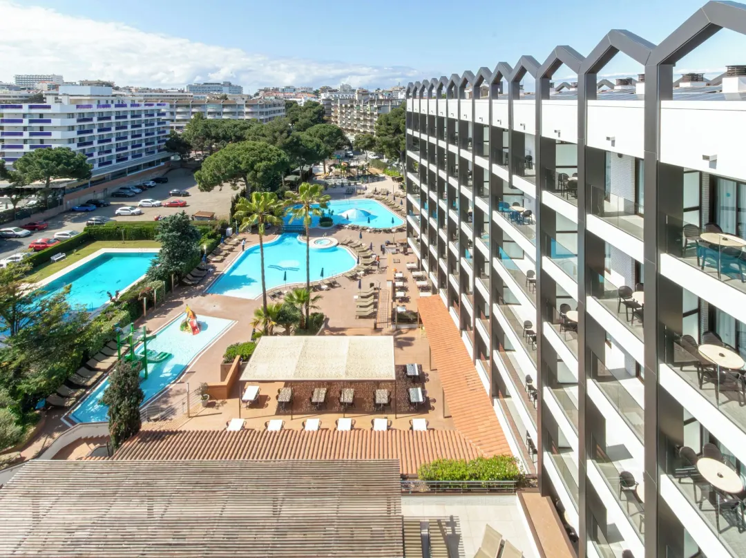 Golden Avenida Family Suites 4 Sup - Salou