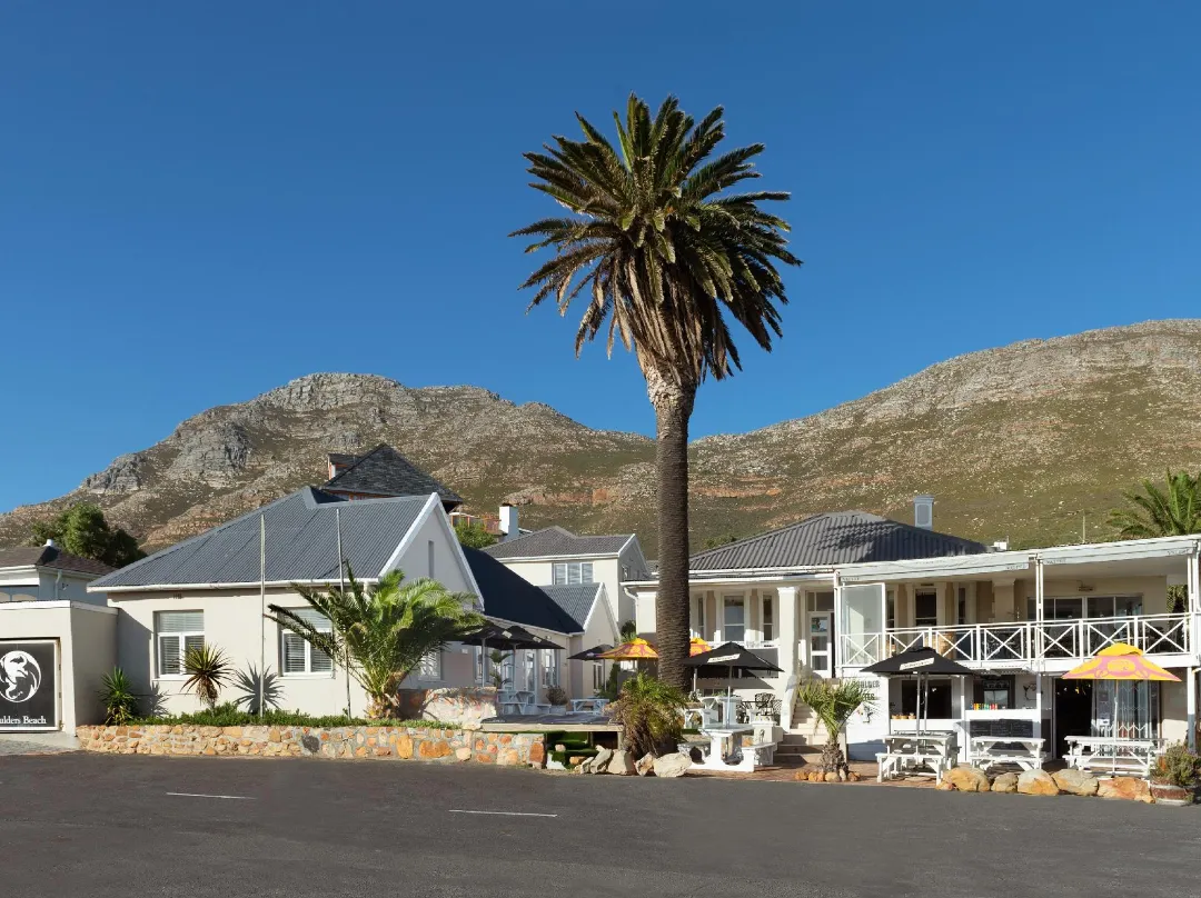 Boulders Beach Hotel, Cafe And Curio Shop - Le Cap