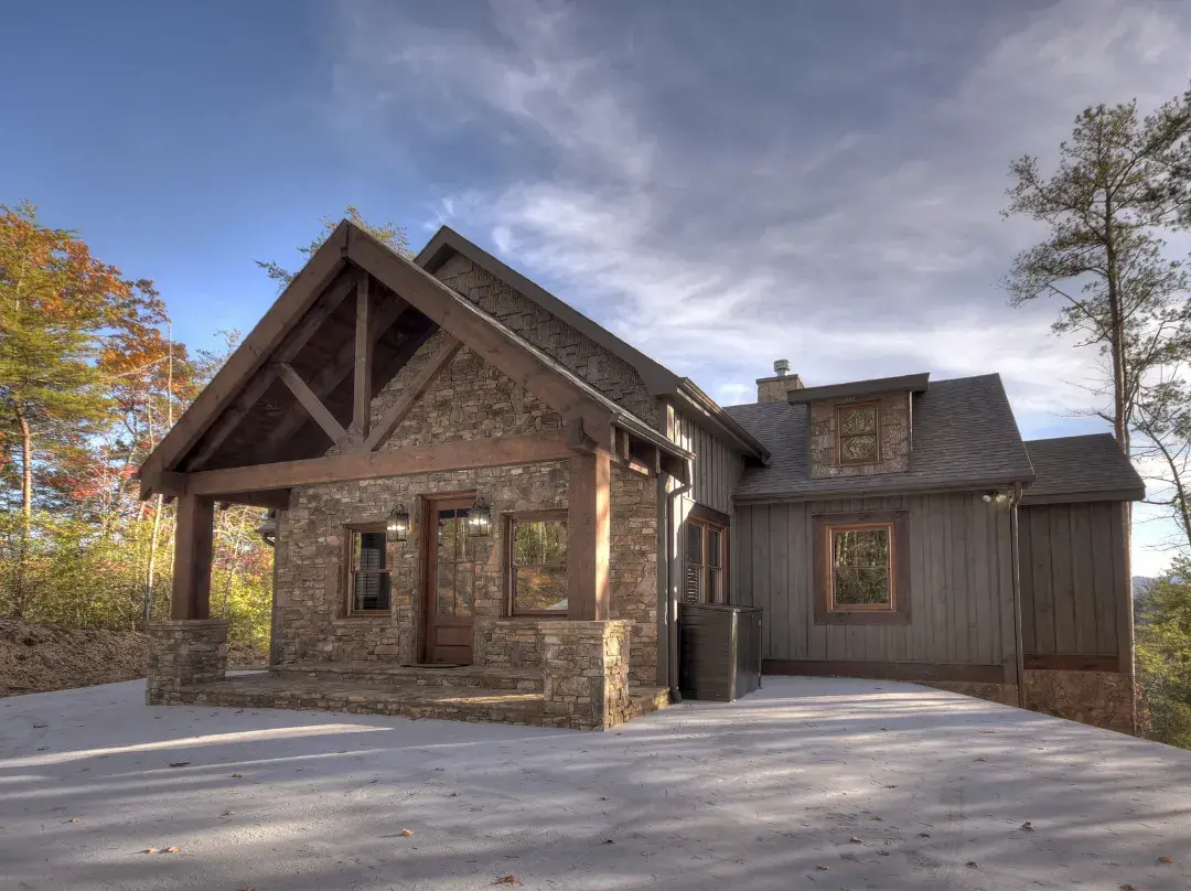Luxurious Kitchen And Hot Tub - Stunning Mountain Retreat - Blue Ridge, GA