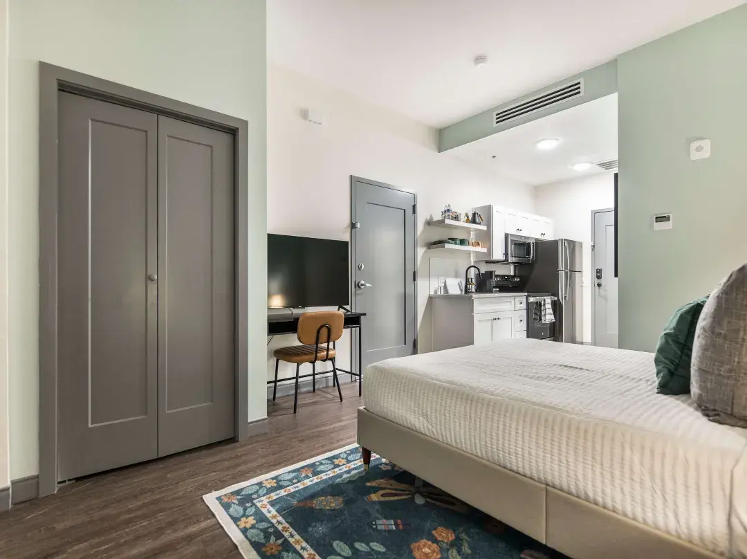 Cozy Accessible Retreat With Convenient Location - Charming Sanctuary - Macon, GA