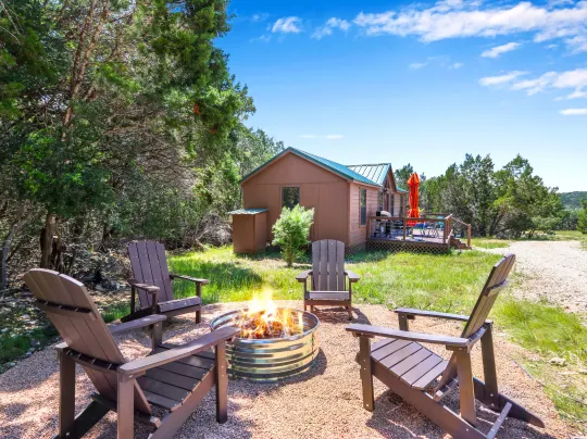 Luxury Cabin With Stunning Hill Country Views - Exquisite Retreat - San Marcos, TX