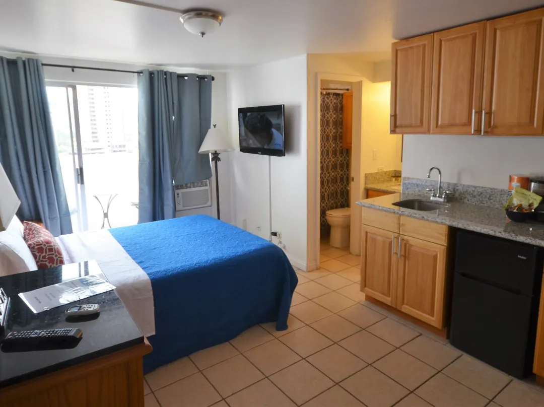 Sweeping Mountain Views And Comfortable Amenities - Tranquil Haven - O‘ahu, HI