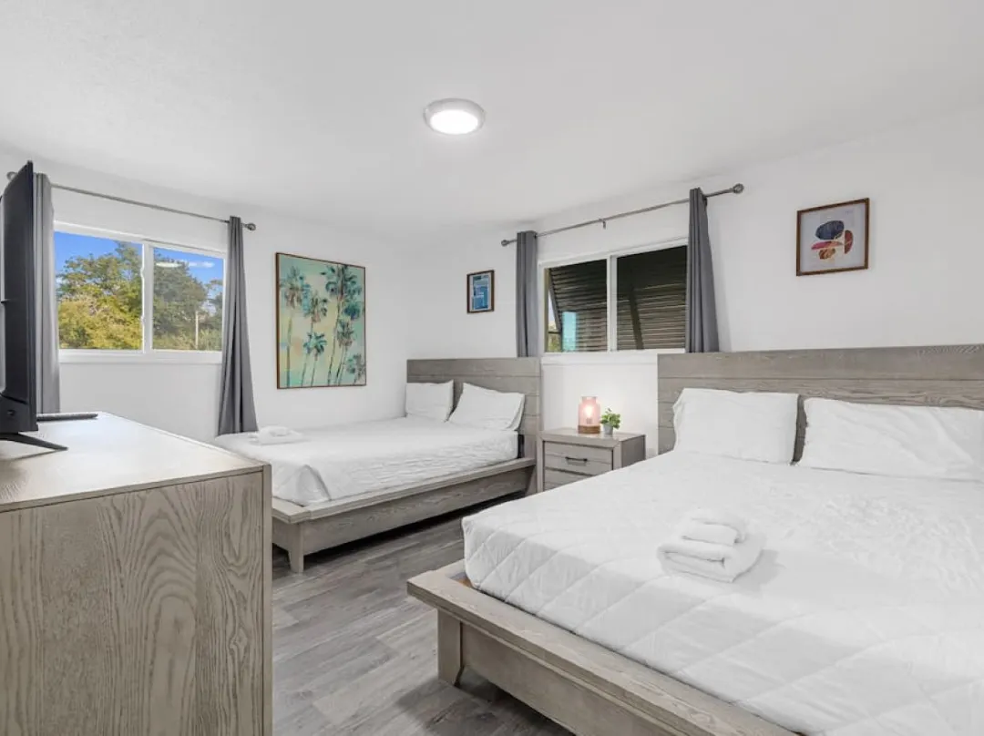 Chic Furnishings And Beach Proximity - Serene Coastal Haven - Conway, SC