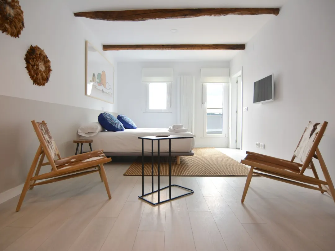 Santiago Center Rooms - 聖地亞哥德孔波斯特拉