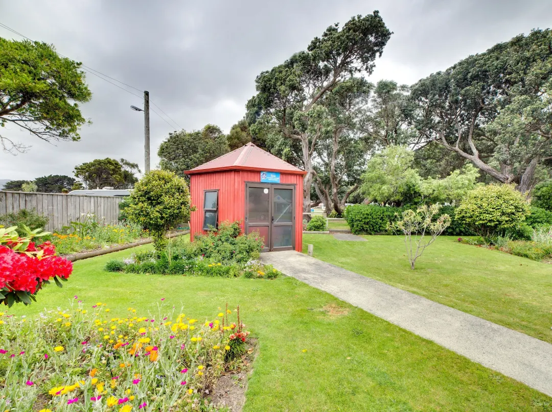 Wellington Top 10 Holiday Park - Lower Hutt