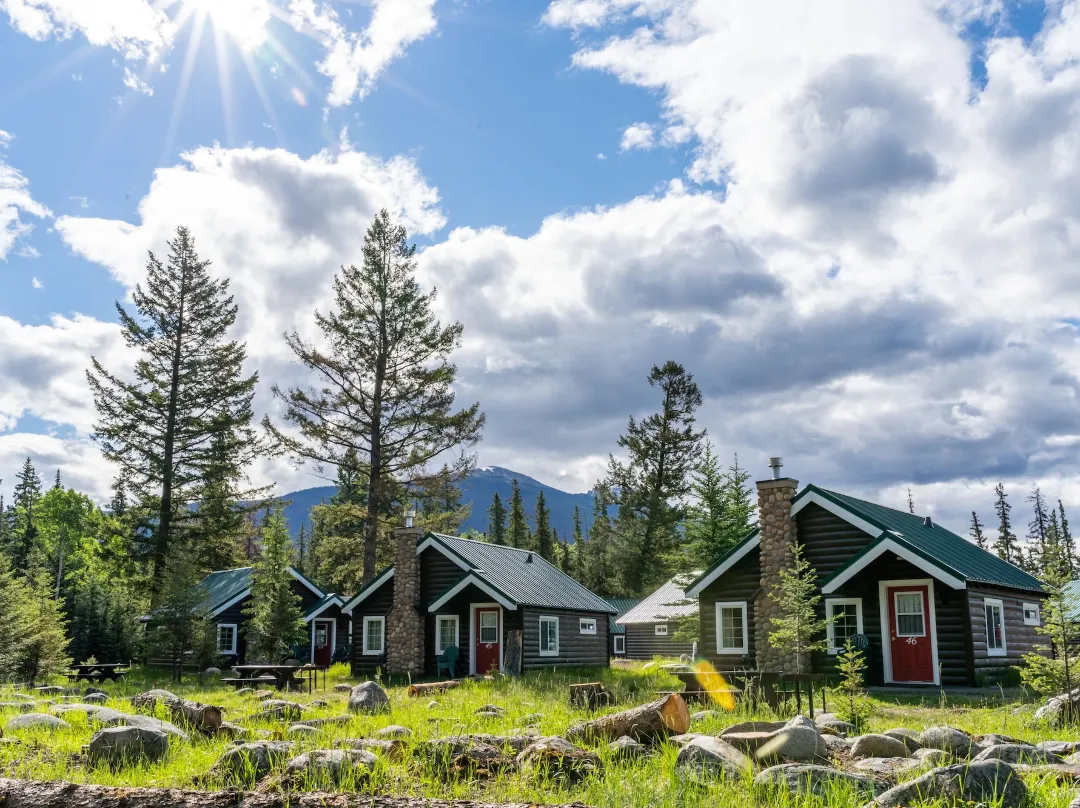 Pine Bungalows - Jasper, AB