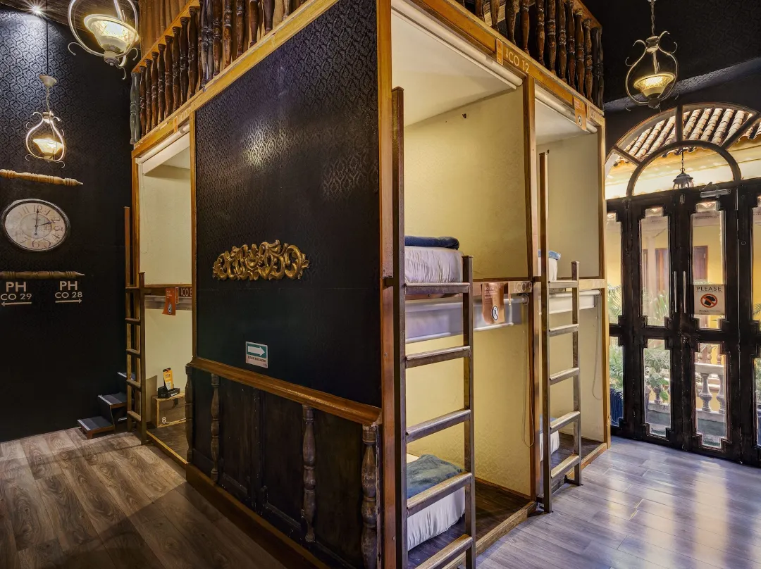 The Clock Hostel & Suites - Cartagena