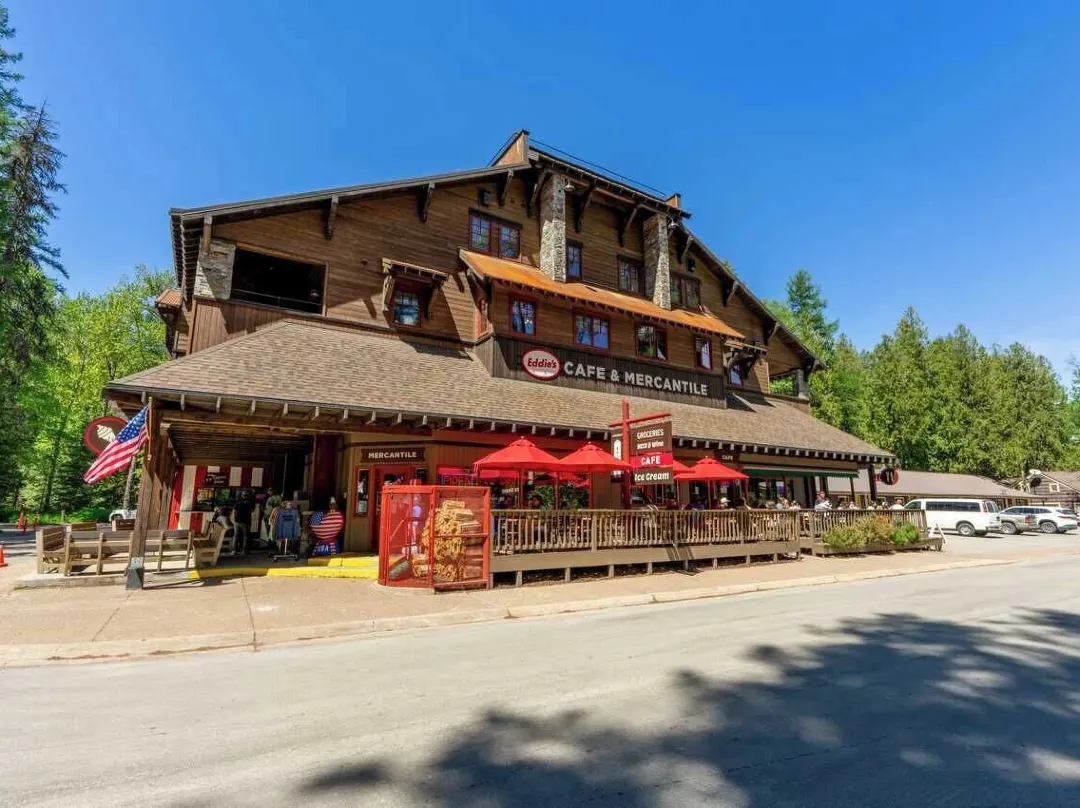 Apgar Lookout Suites - Glacier National Park