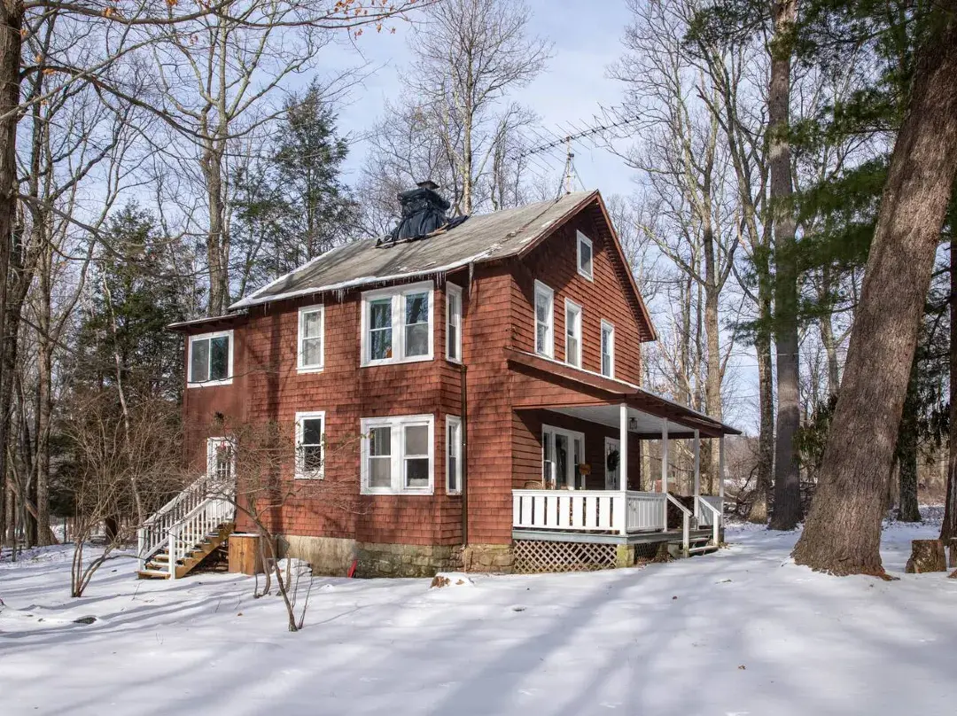 Serene Escape Beside Golf Course - Enchanting Rustic - Pocono Mountains, PA