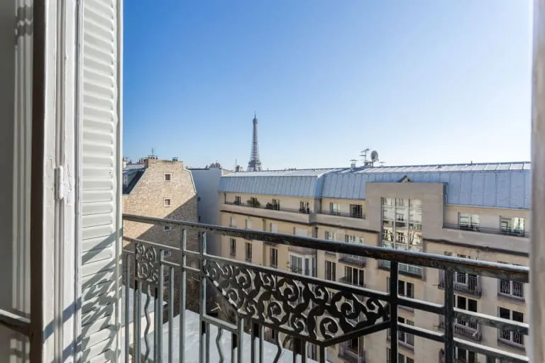Guestready - Appartement Design Vue Tour Eiffel - Paris