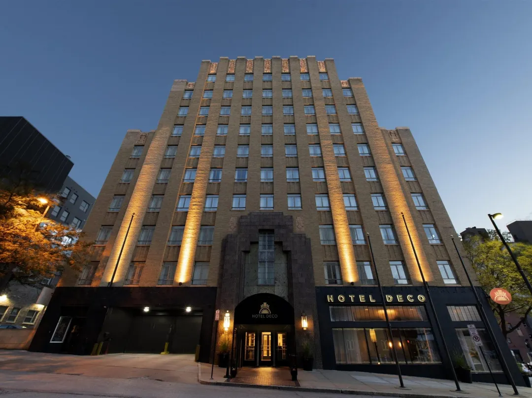 Hotel Deco - Omaha, NE