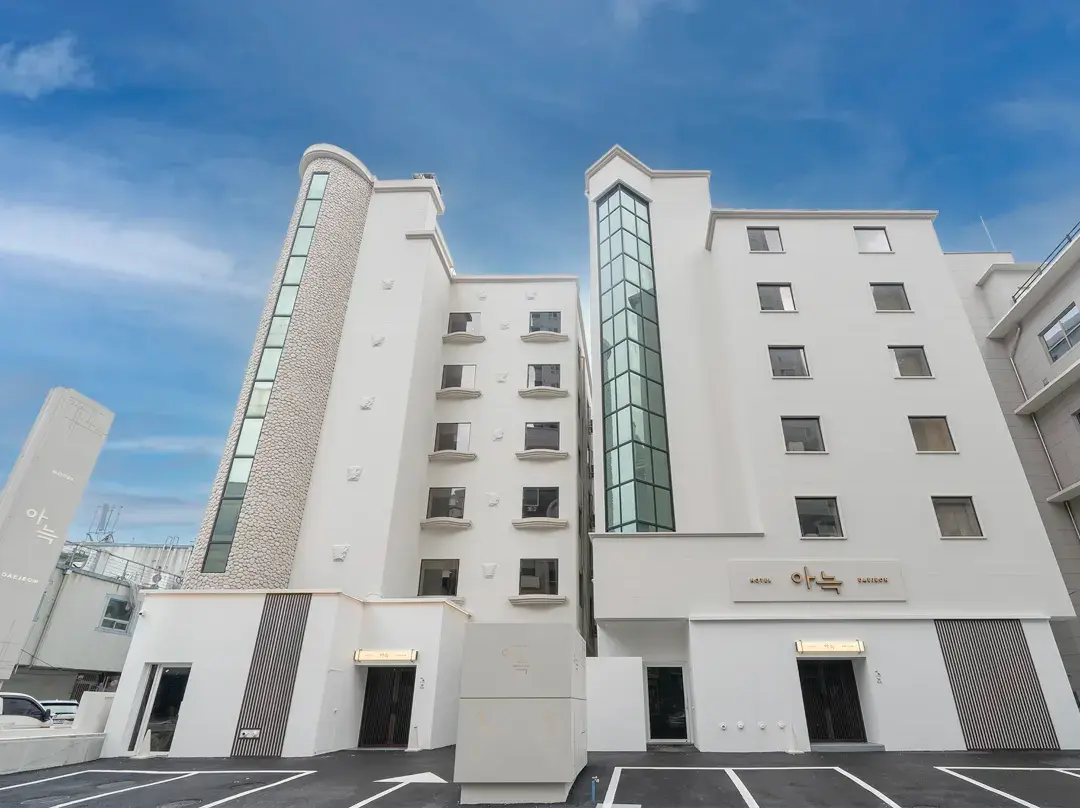 Aank Hotel Daejeon Yuseong 2nd - Daejeon