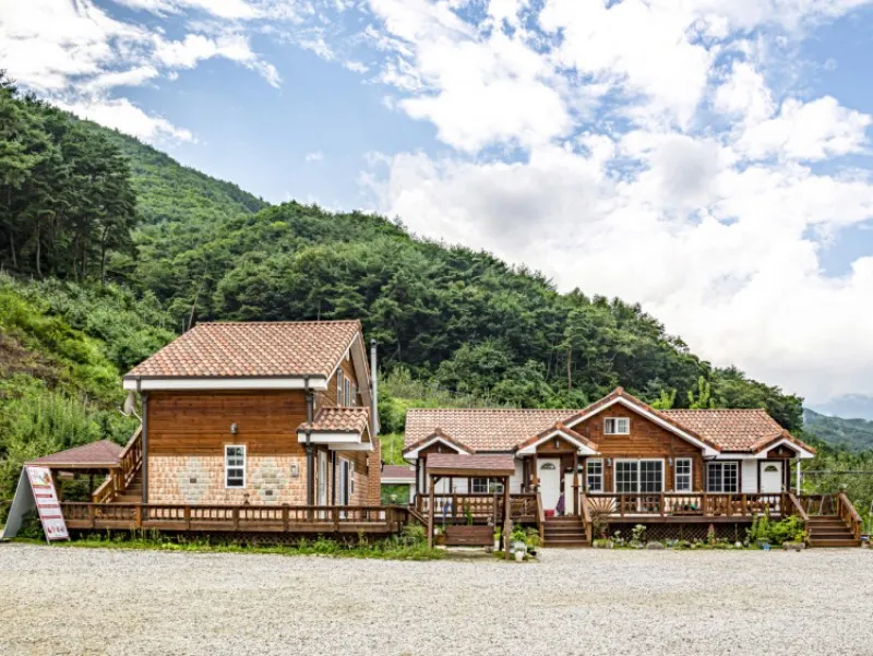 Yeongju Healing Story Pension - 풍기읍