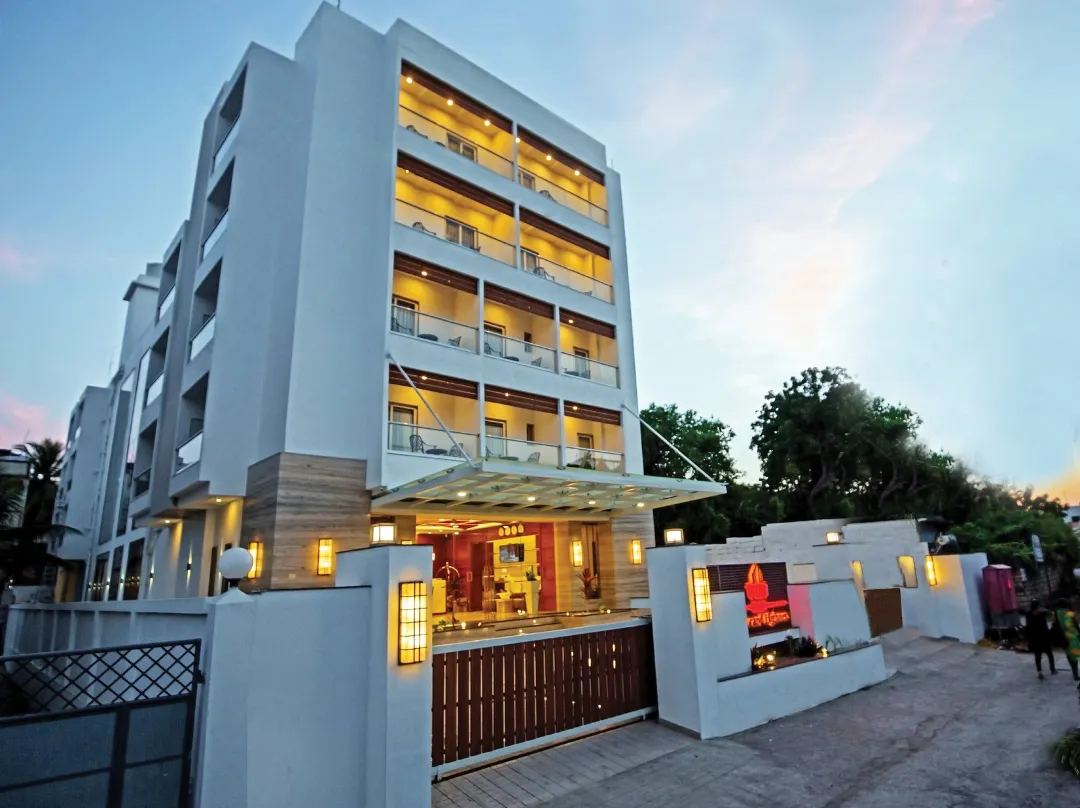 The Grand Highness - Diu