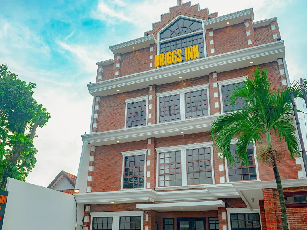 Briggs Inn Surabaya - Surabaya