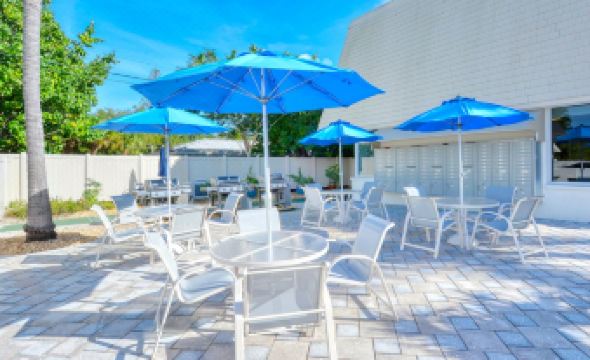 Heated Pool and Gulf Views - Elegant Coastal Escape, Siesta Key - 2026 ...