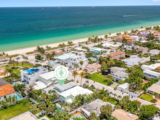 Heated Pool And Outdoor Lounge - Charming Coastal Haven - Lauderdale-by-the-Sea, FL