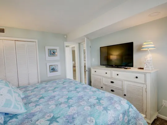 Spacious Balcony With Bay View And Resort Amenities - Stunning Escape - Fort Walton Beach, FL