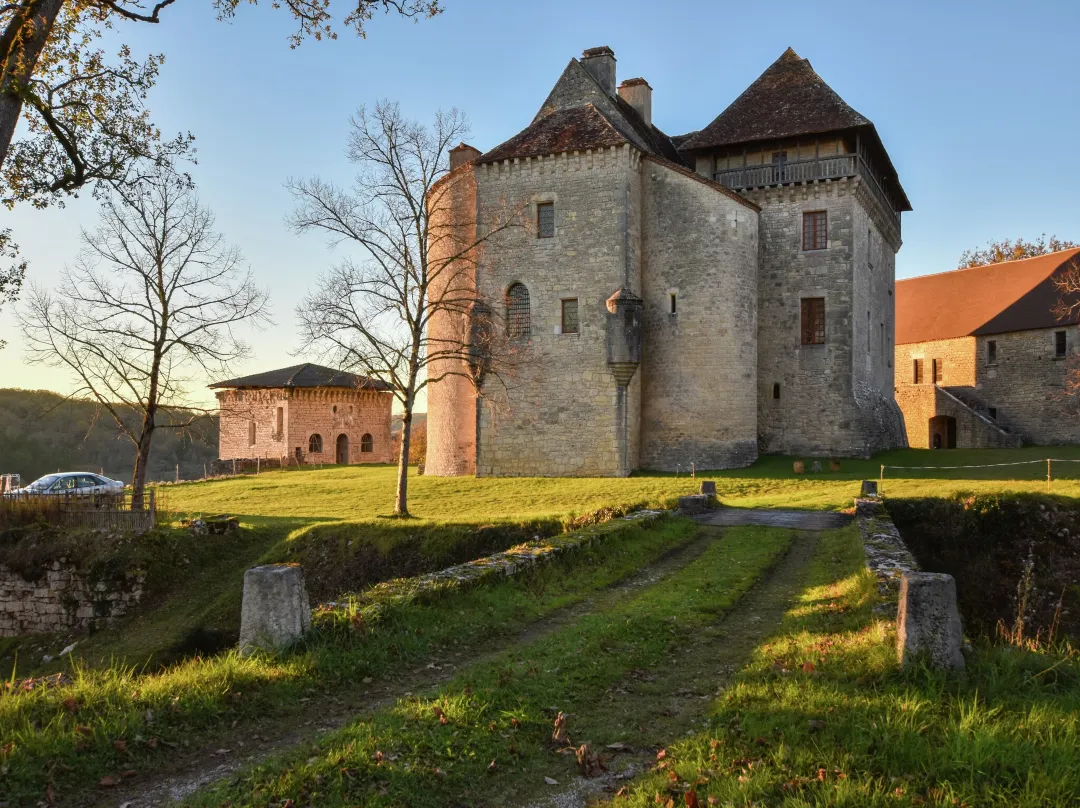 Charming Stay In Montfaucon - Lot