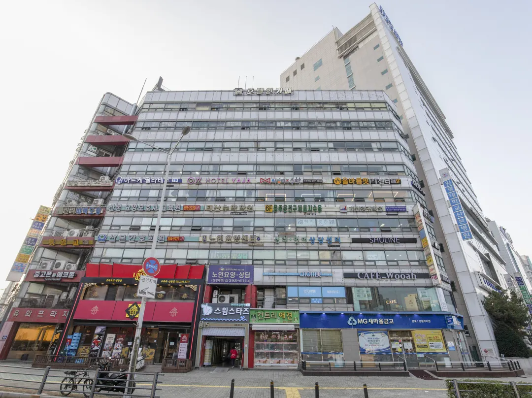 Sanbon Yaja Sanbon Station - 금정동