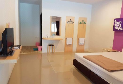 Chaba Home - ราคาดีที่สุด & ดีลพิเศษ 2025 | Trip.com