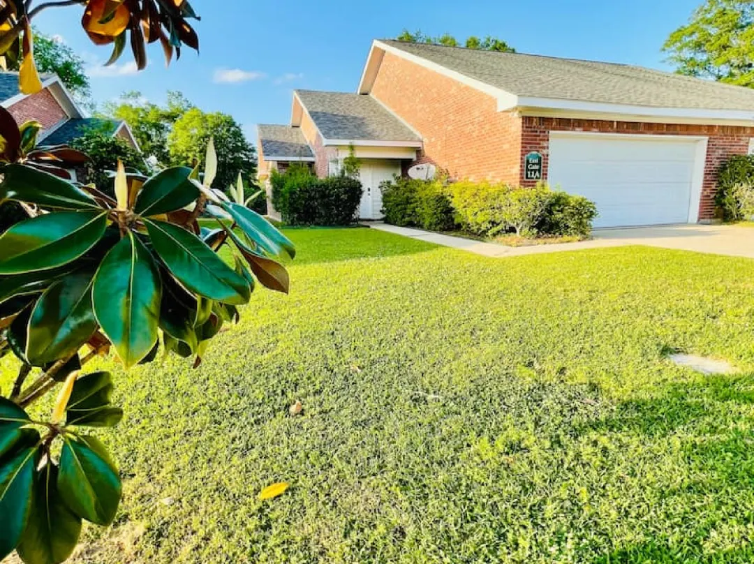 Centrally Located And Spacious - Stylish Family Haven - Hammond, LA