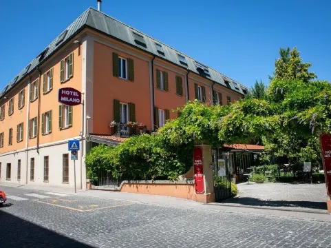 Hotel Milano Pool & Garden - Provincia di Pavia
