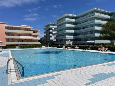 Appartamento In Un Resort Con Campi Sportivi - Bibione