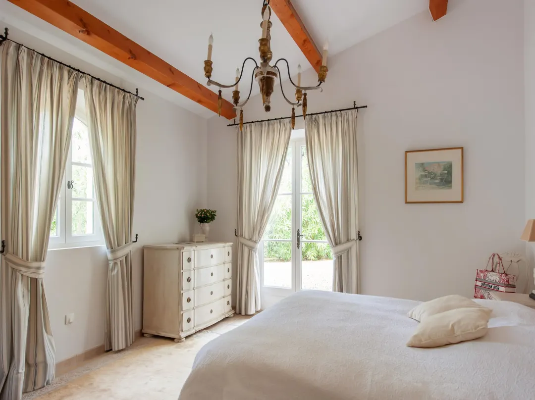 Beachside Bliss In Gassin - Gassin