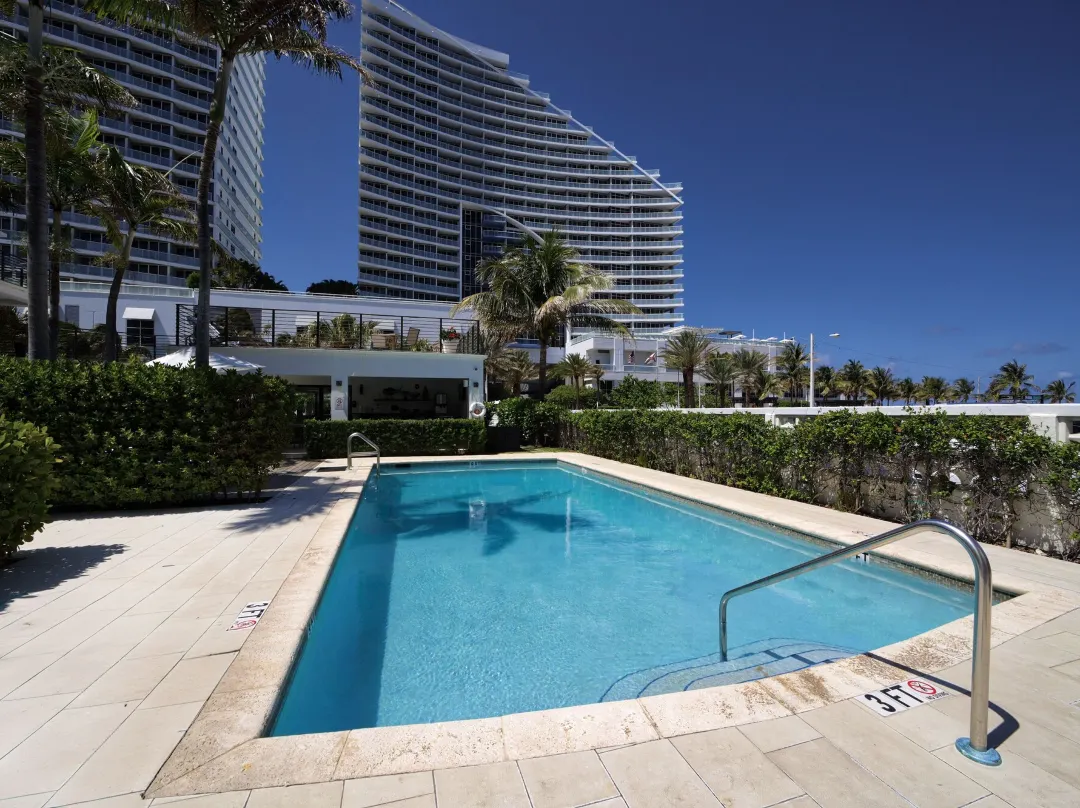 Elita Hotel - Coral Springs, FL