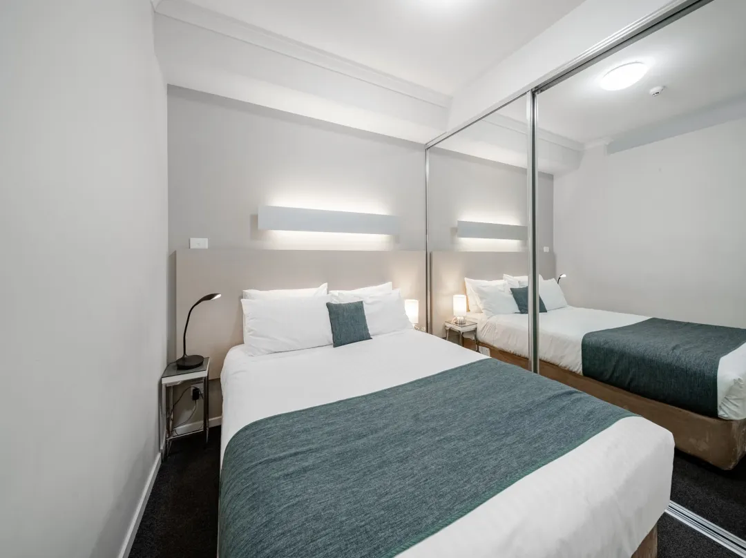 Lakeside 1-bed With A/c, Parking & Balcony - Canberra