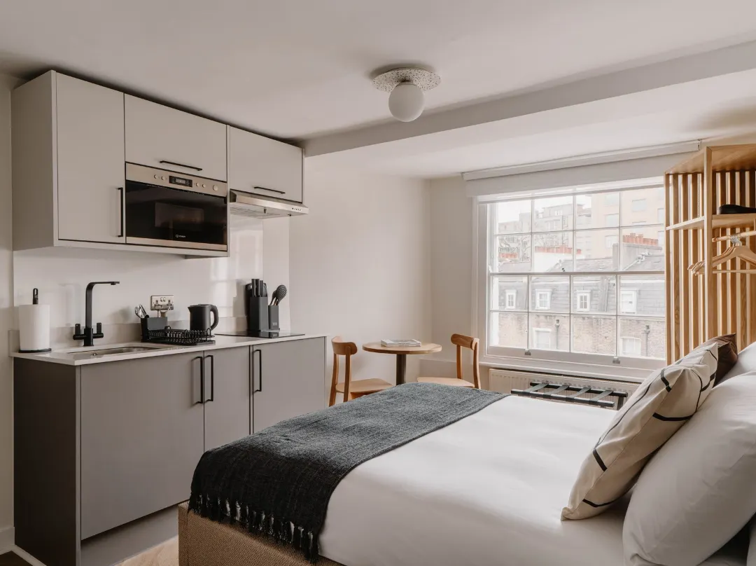Bright Double En-suite In Wc1 - London