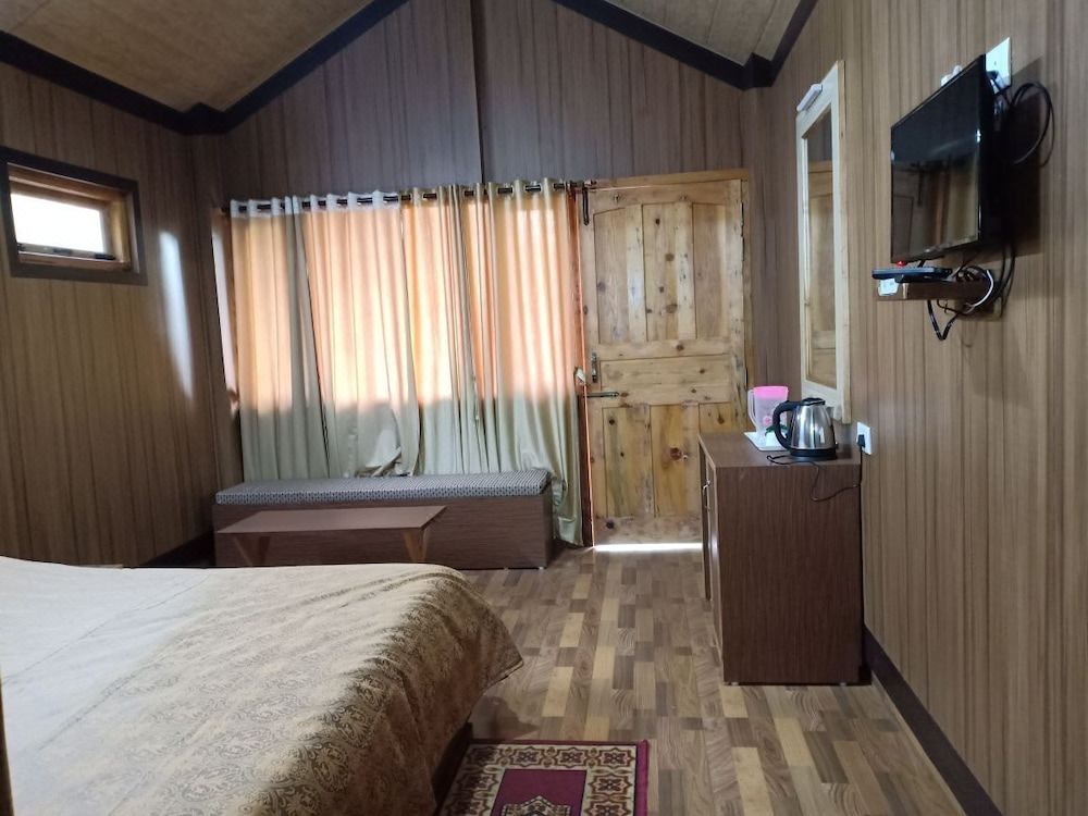 Camp Mehi Nature Resort - Uttarakhand