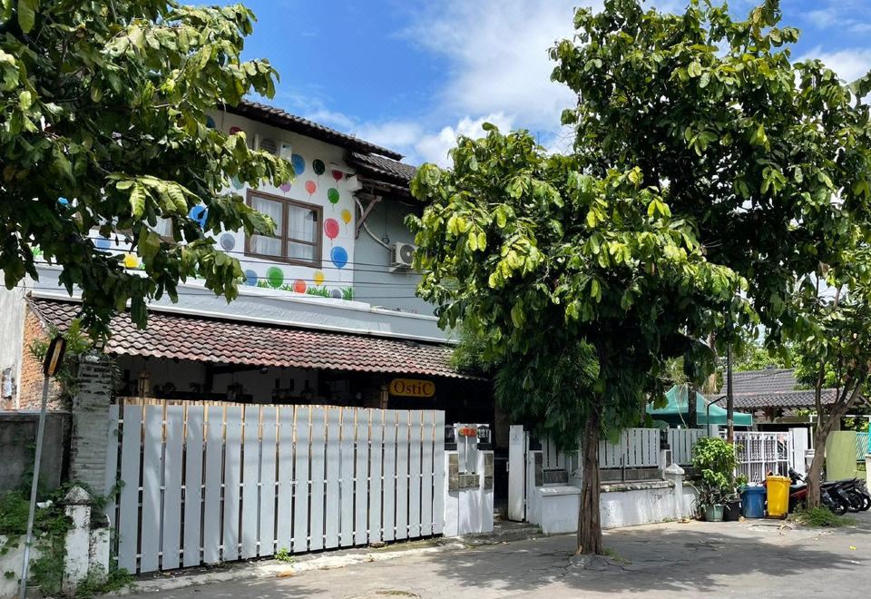 Ostic House, Mantrijeron, Harga Terkini, Diskaun Terbaik, & Ulasan 2025 ...