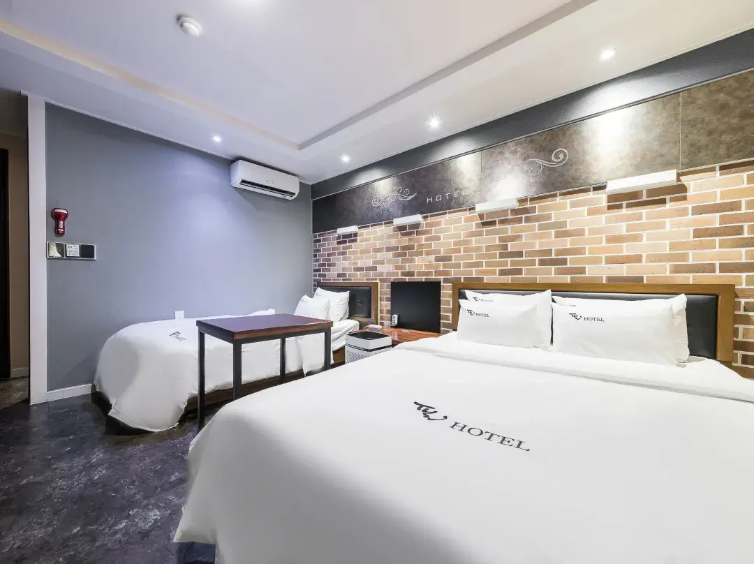 Jinju Feel Hotel - 상평동