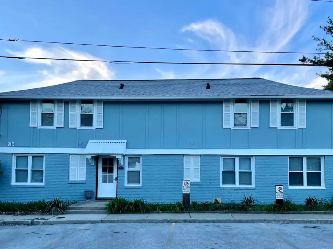 Cozy Getaway With Balcony And Lake Access - Charming Retreat - Michigan City